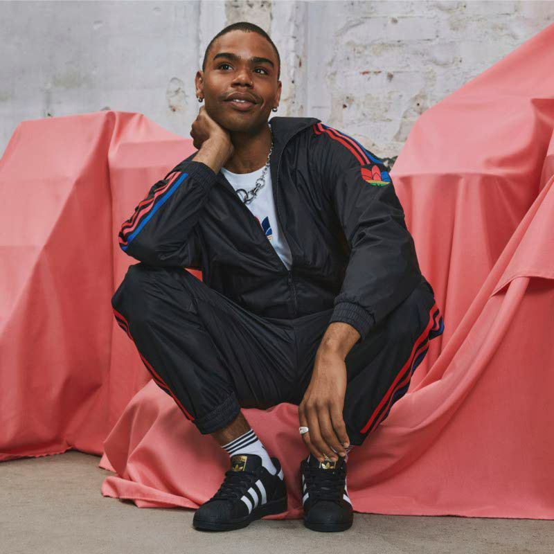 Jual (size S US/170cm) adidas 3D trefoil 3-stripes track jacket hitam ...