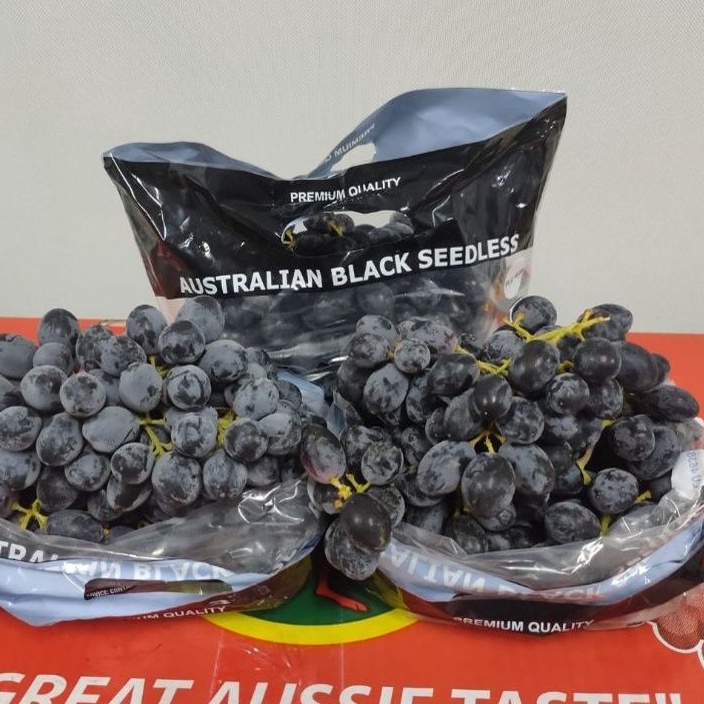 Jual Anggur Hitam Import Black Seedless Australia Sweet Diamond Per Kg ...