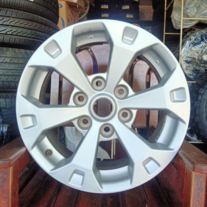 Jual Velg Mobil Mitsubishi PAJERO DAKAR R17, Lubang/PCD 6/139 (original ...