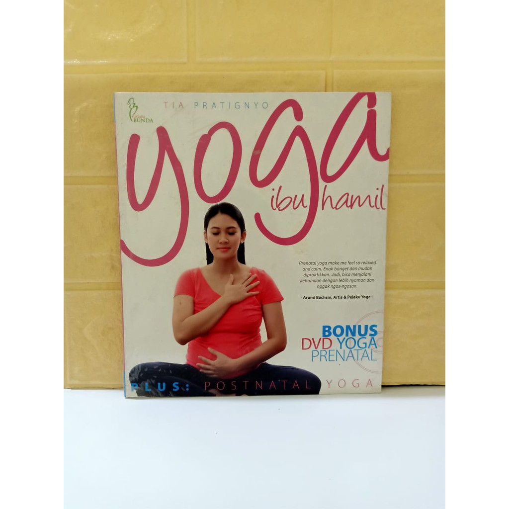 Jual BUKU KEHAMILAN YOGA IBU HAMIL BONUS DVD YOGA PRENATAL | Shopee Indonesia