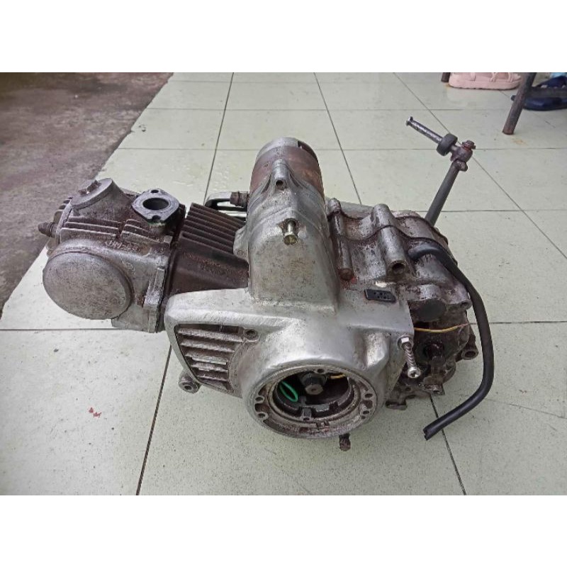 Jual Mesin Honda C70 kondisi bahan apa adanya ( mesin keadaan mati ...
