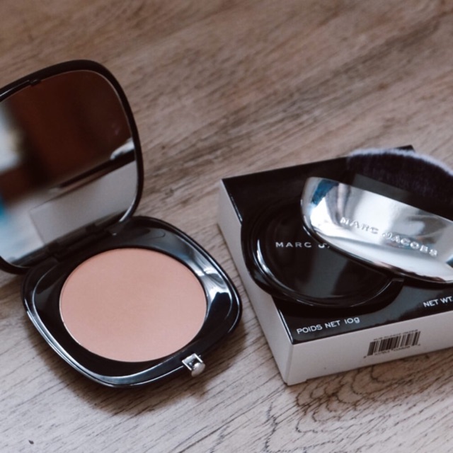 Jual Marc Jacobs Accomplice Instant Blurring Beauty Powder Shade 52 ...