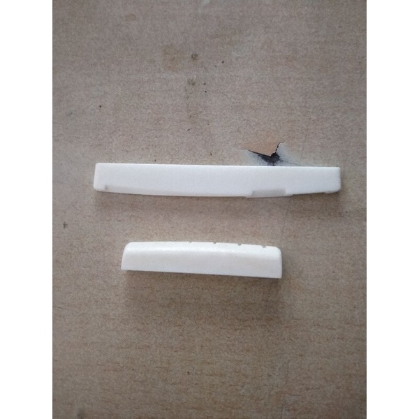 Jual sadle nut gitar akustik bahan tulang 1 pasang | Shopee Indonesia