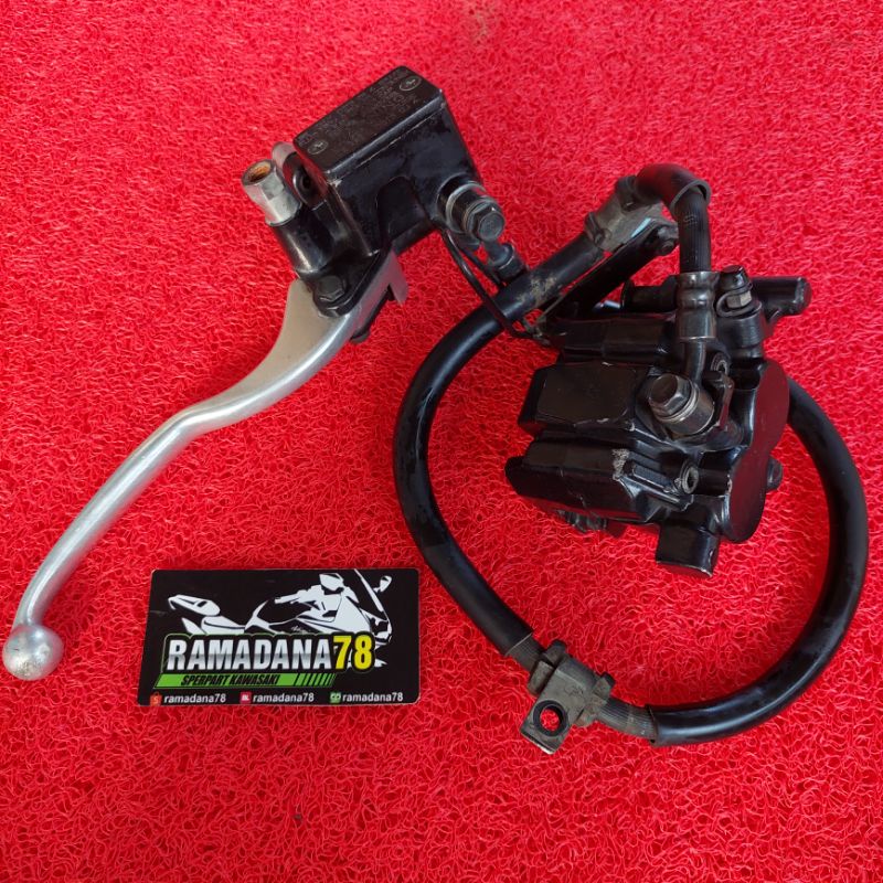 Jual Master kaliper rem cakram pengeriman depan ninja 250 fi z250 original | Shopee Indonesia