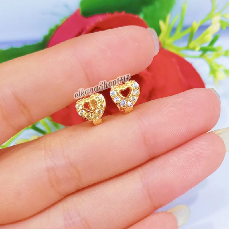 Jual Anting Jepit anak variasi motif permata simple dan elegan Gold ...