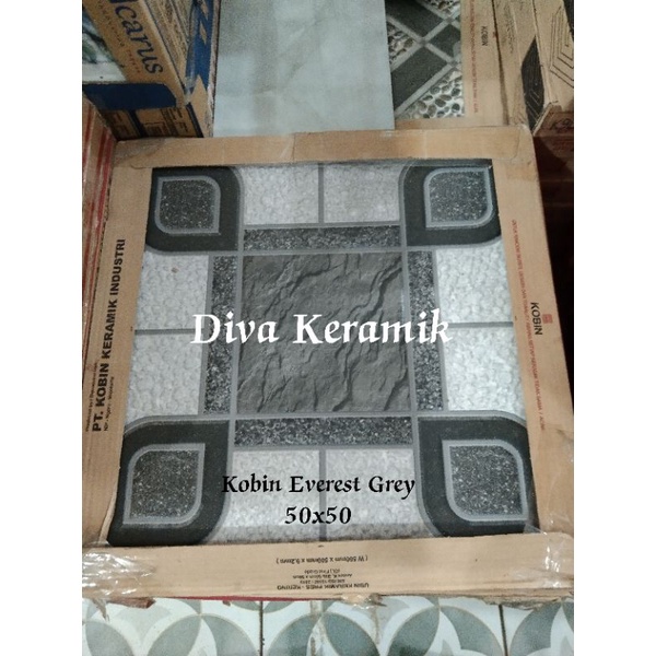 Jual Keramik Lantai Kobin Everest Grey 50x50 | Shopee Indonesia