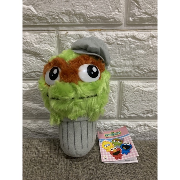 Jual Oscar The Grouch Sesame Street Furyu Plush Original (Boneka Tong ...