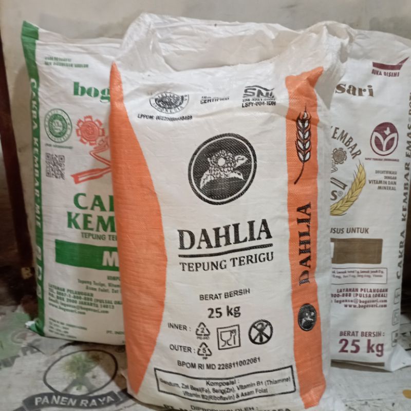 Jual Karung bekas 25kg [ecer], karung bekas tepung terigu ukuran 25 kg ...