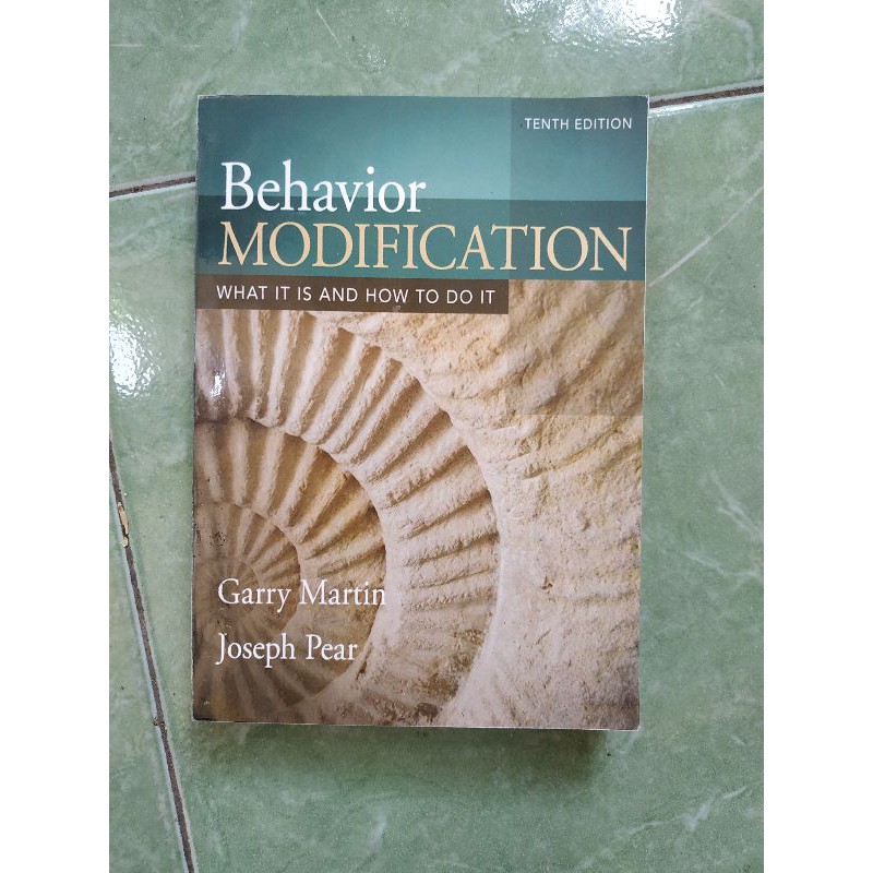 Jual Buku Behavior Modification Garry Martin & Joseph Pear [Bekas] | Shopee Indonesia