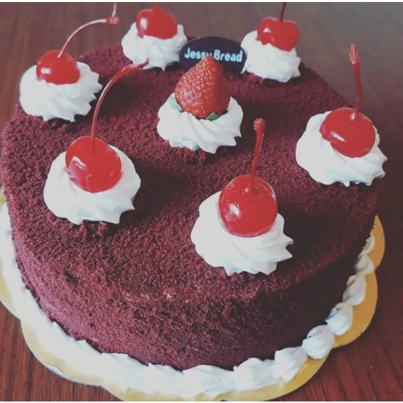 Jual kue ulang tahun red velvet 20cm jessy bread | Shopee Indonesia