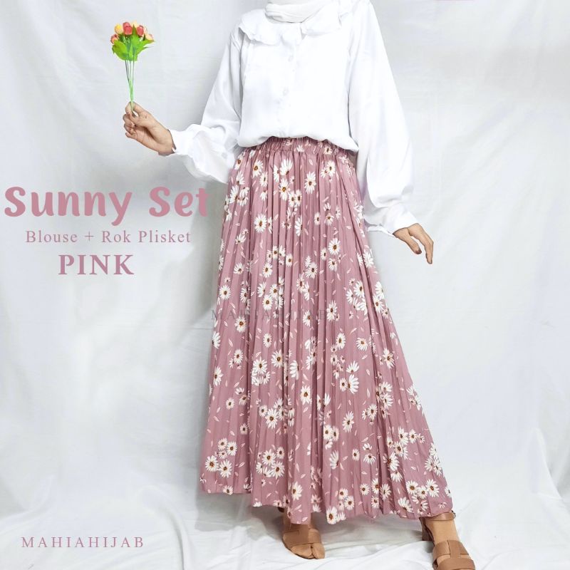 Jual Sunny One Set Blouse + Rok Plisket motif floral | Setelan muslim ...