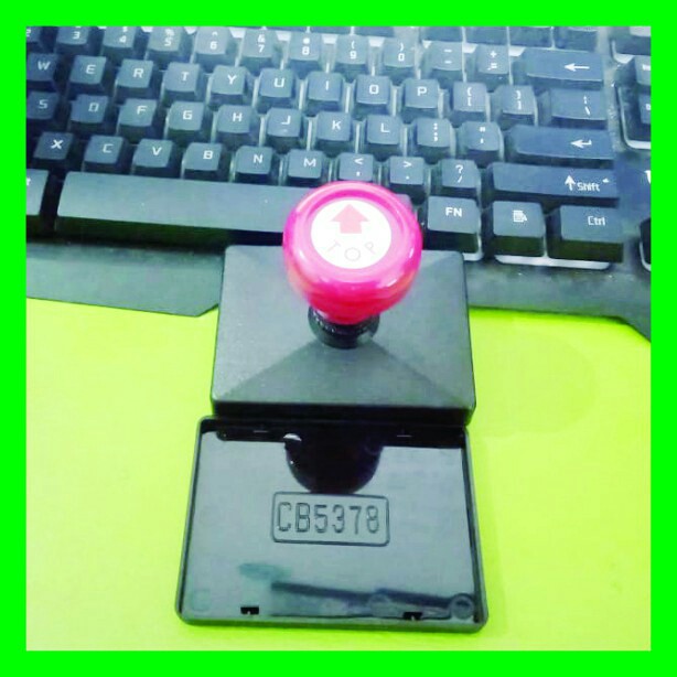 Jual Stempel Flash Persegi Ukuran 7,8x5,3cm nama tandatangan, lunas ...