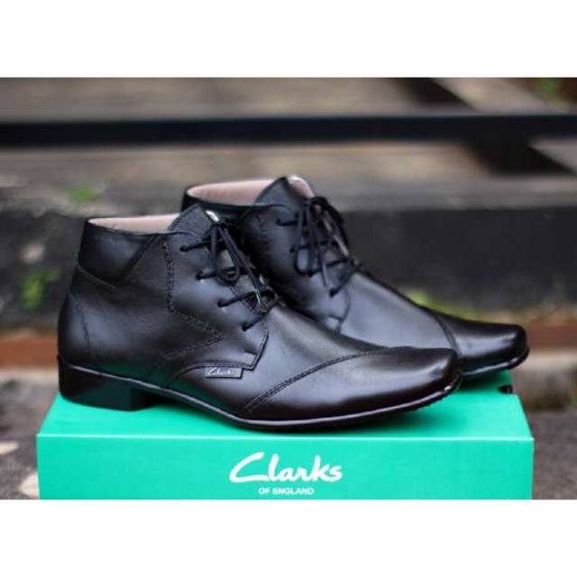 Jual Sepatu pantofel murah pria clarks formal kerja kulit asli polos ...