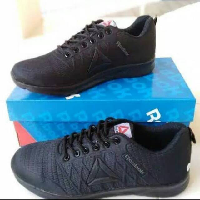 Jual SEPATU REEBOK HITAM POLOS | Shopee Indonesia