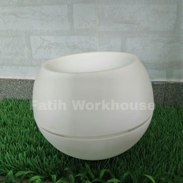 Jual Pot bola/pot bunga/pot taman/pot hias / pot bola merah /pot bola ...