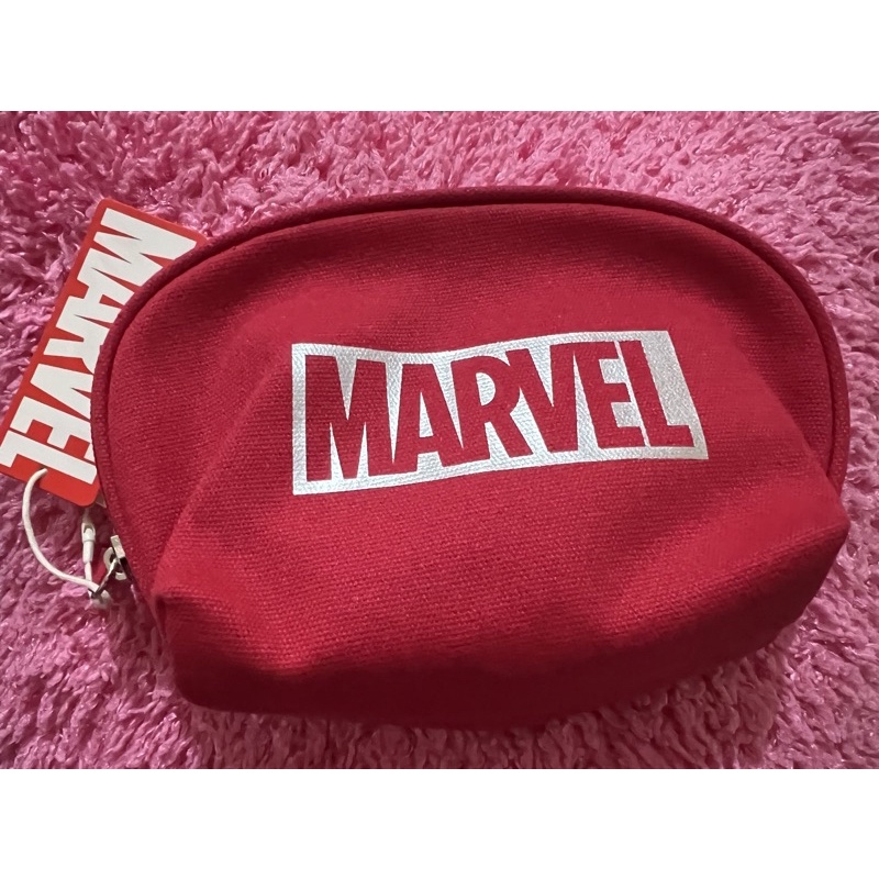 Jual Miniso official marvel pouch merah bahan canvas new with tag ...