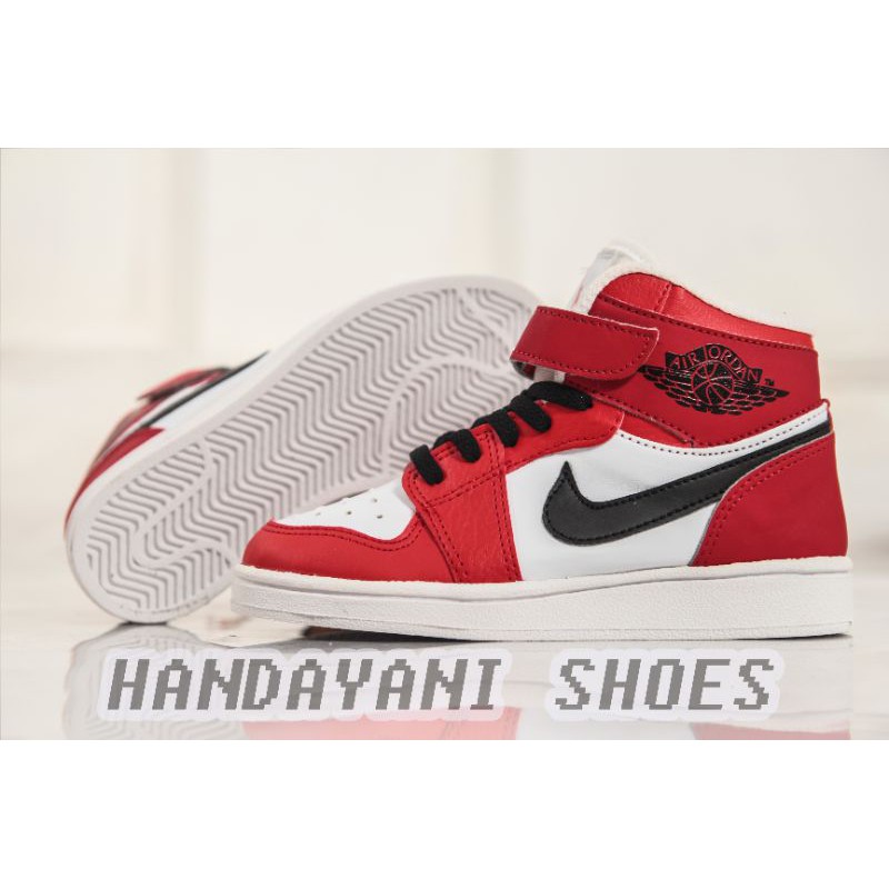 Jual sepatu anak nike air jordan kids merah putih | Shopee Indonesia