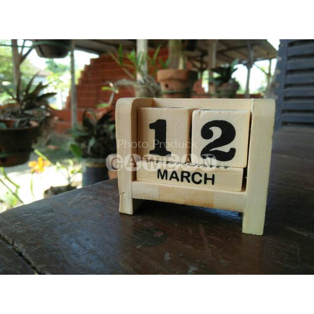Jual Kalender Abadi | Kalender Kayu Unik | Shopee Indonesia