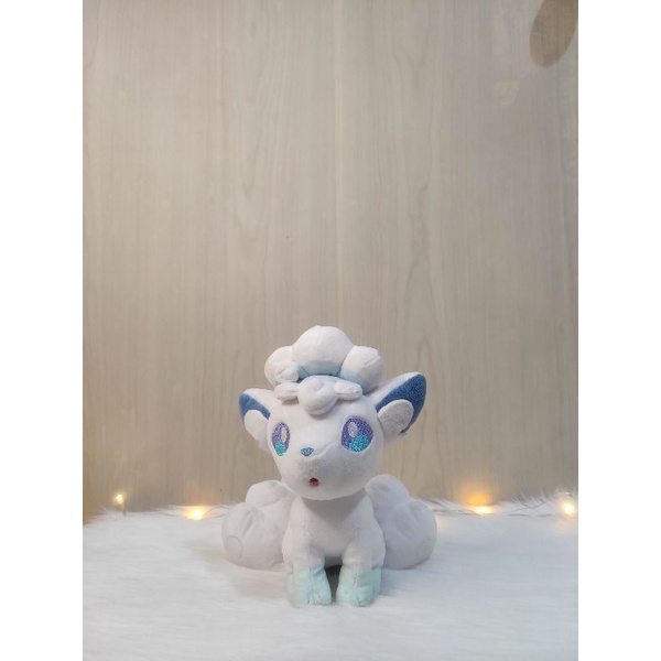 Jual Boneka Pokemon Vulpix Alolan - Pokemon Center | Shopee Indonesia