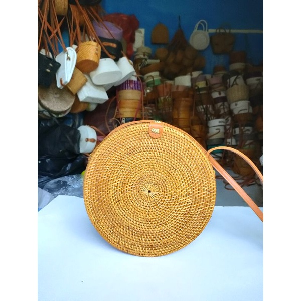 Jual Tas rotan bulat asli bali / lombok rotan coklat polos/ motif ulir ...