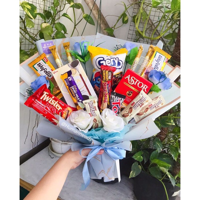 Jual Snack Buket Hampers Bunga | Hampers Makanan Gift Kado Wisuda ...