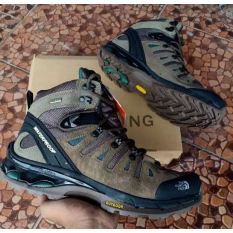 Jual Sepatu TNF Waterproof | Shopee Indonesia