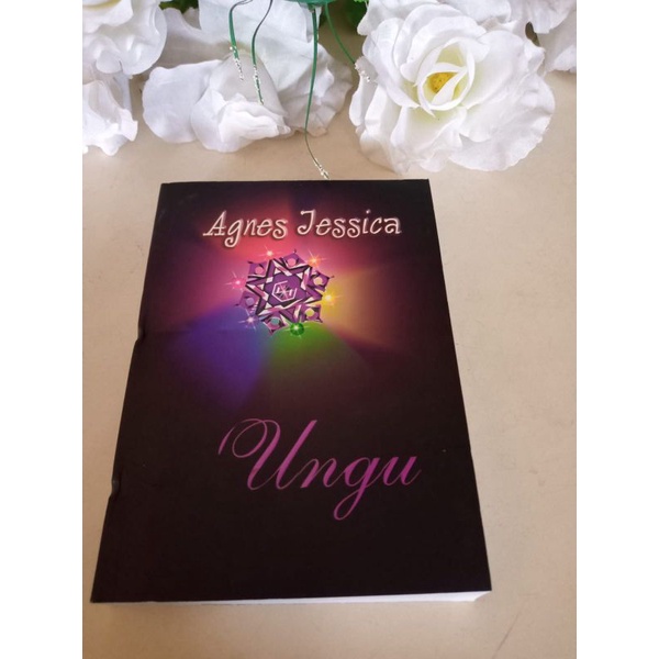 Jual Ungu by Agnes Jessica (buku bekas / preloved) | Shopee Indonesia
