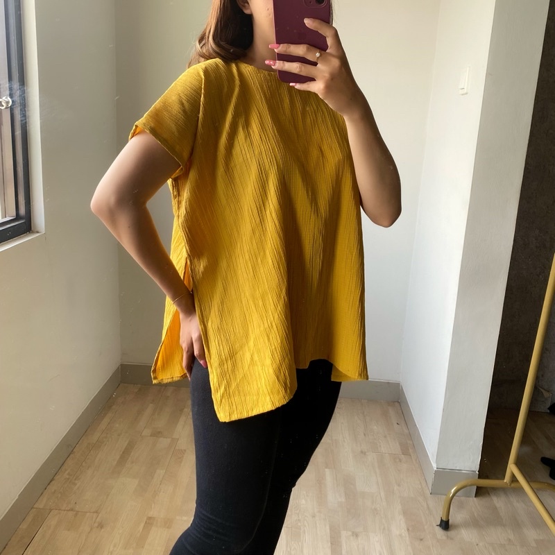 Jual CLAVIA - RUBI TOP | Shopee Indonesia