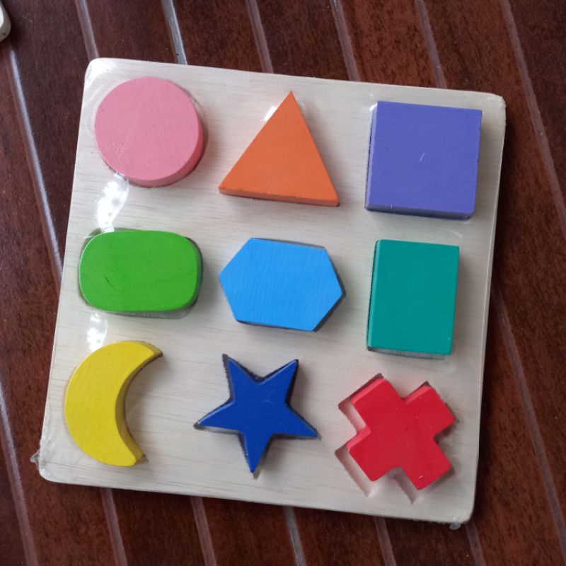Jual Mainan Anak Mainan Edukatif Puzzle 9 Bentuk Latihan sensor Motorik ...