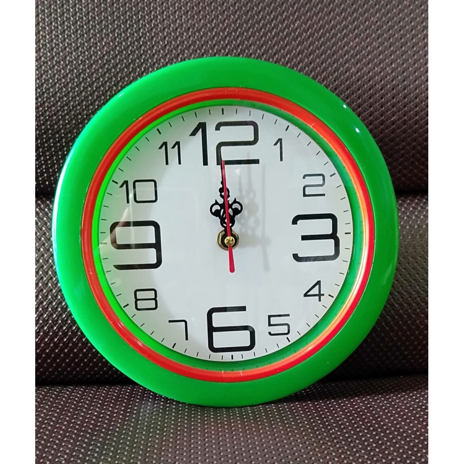 Jual Jam dinding body hijau polos angka besar, ukuran 21cm (bisa ...