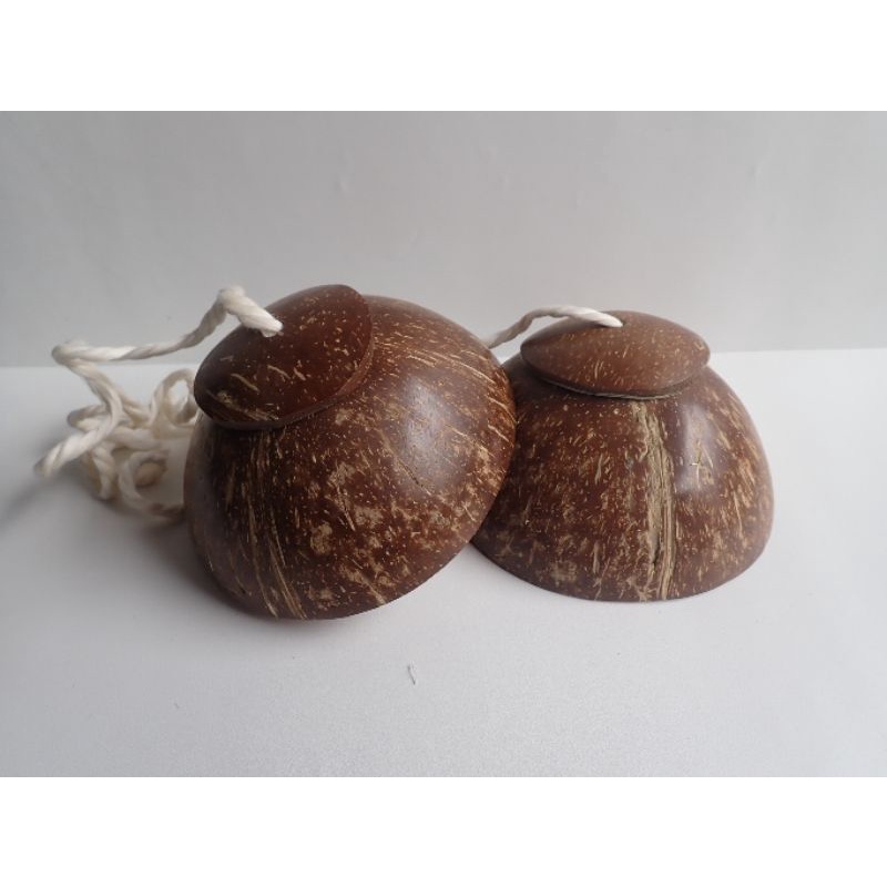 Jual Egrang Batok Kelapa Mainan Batok Kelapa Egrang | Shopee Indonesia