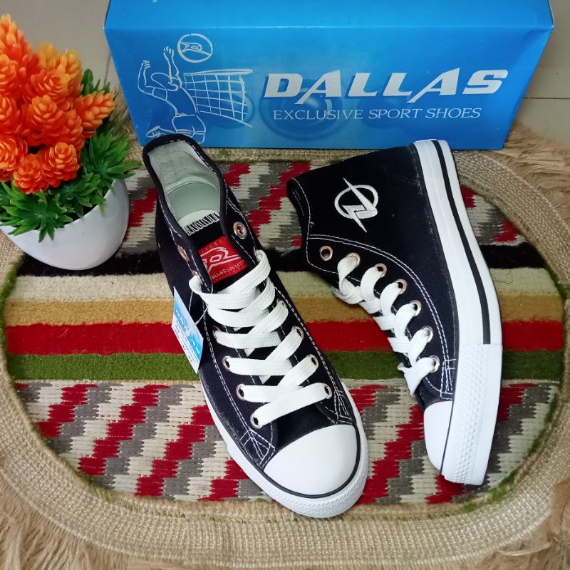 Jual DALLAS Sepatu Kets sekolah Original Store / Campus / hp | Shopee ...