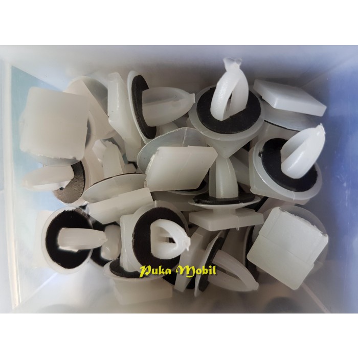 Jual Kancing Klip Grill Lampu Depan Mobil T120SS T120 SS | Shopee Indonesia