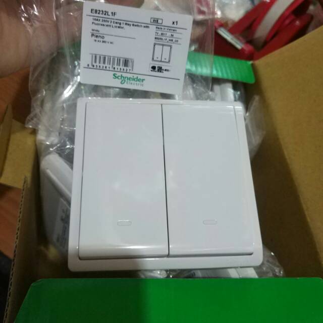 Jual Saklar Double saklar seri Pieno Schneider | Shopee Indonesia