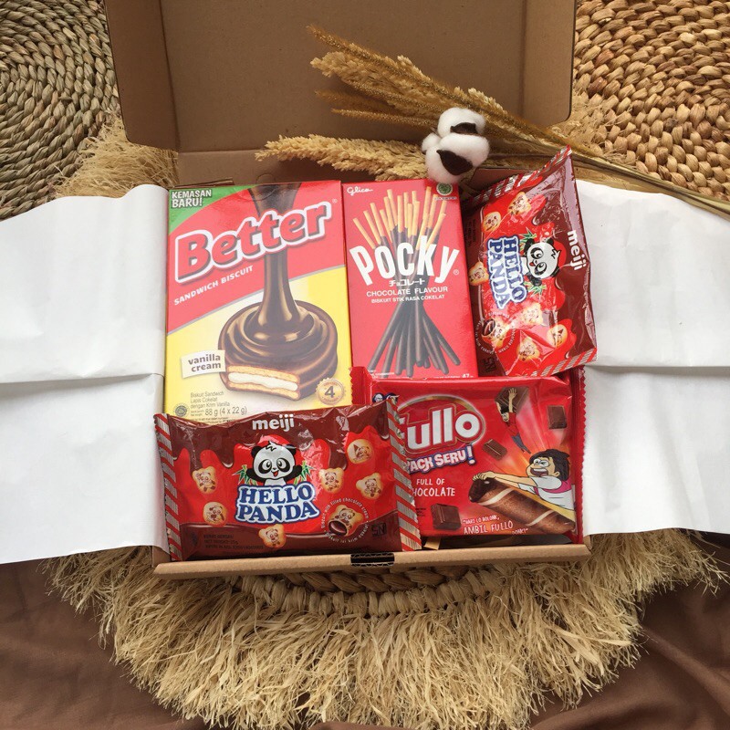 Jual SNACK BOX HAMPERS KADO WISUDA KADO ULANG TAHUN KADO ANNIVERSARY ...