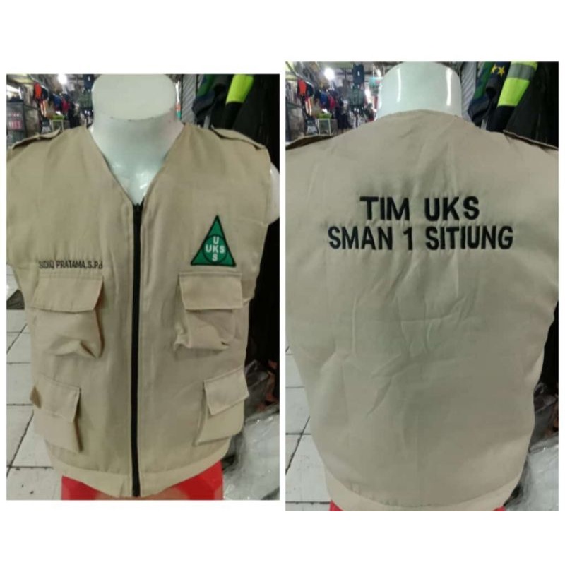 Jual rompi cream#rompi costom uks#rompi tim uks sekolah#rompi bordir ...