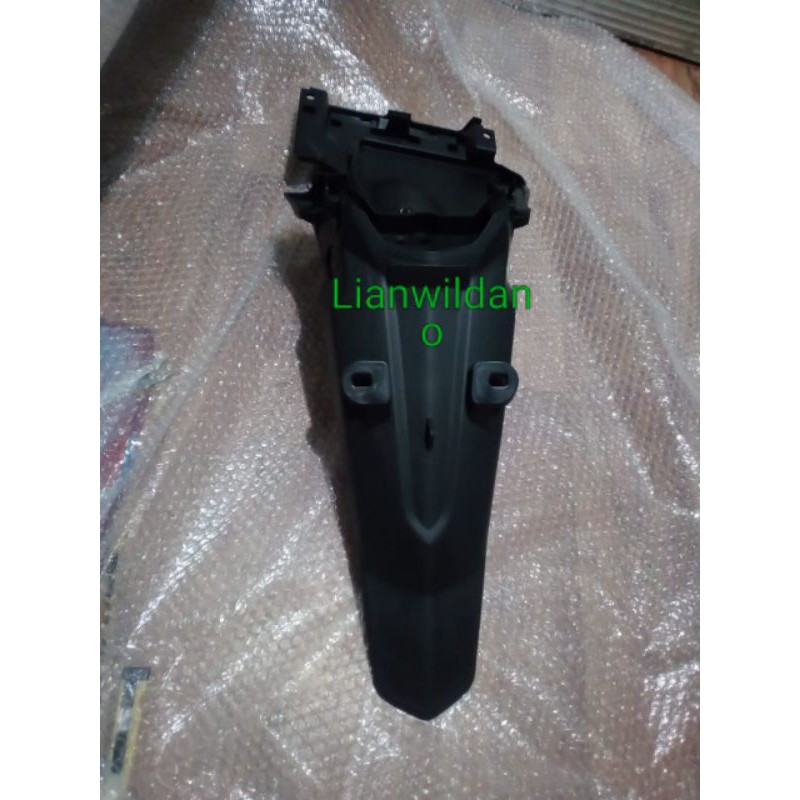 Jual Spakbor belakang beat fi 2013 slebor belakang beat fi lama ...