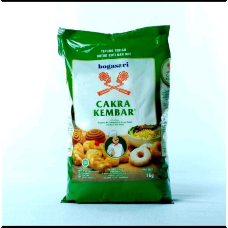 Jual Tepung Terigu Cakra Kembar Kemasan Premium 1kg | Shopee Indonesia