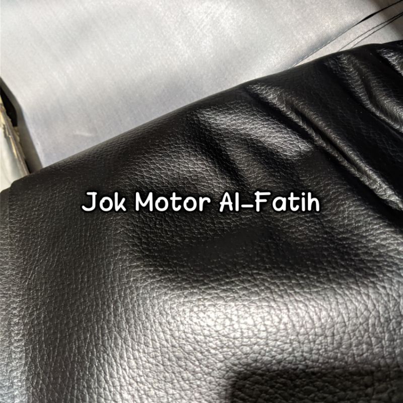 Jual Sarung Kulit Cover Jok Motor Honda Supra X 125 FI PGM-FI Helm In ...
