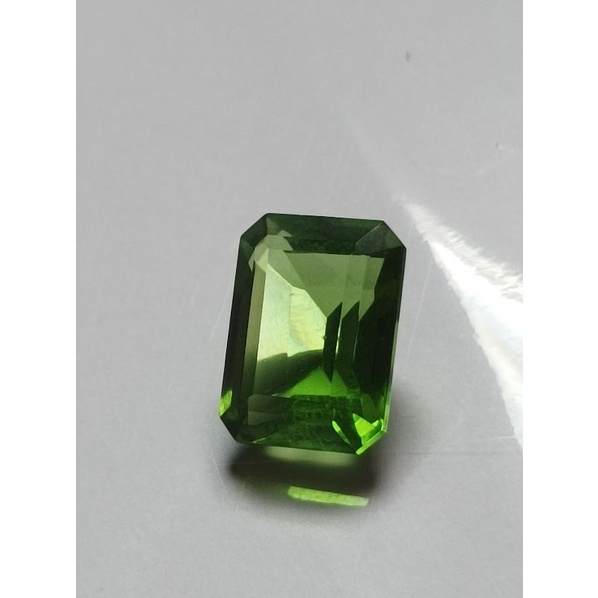 Jual BATU NATURAL PERIDOT YELLOWISH GREEN SERTIFIKAT | Shopee Indonesia