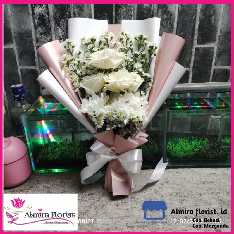 Jual [FRESH] Buket Bunga Asli | Hand Bouquet | buket bunga wisuda ...