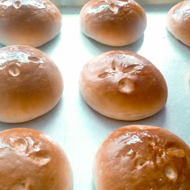 Jual ROTI SWISS HOME MADE ~ ANEKA RASA ~ | Shopee Indonesia