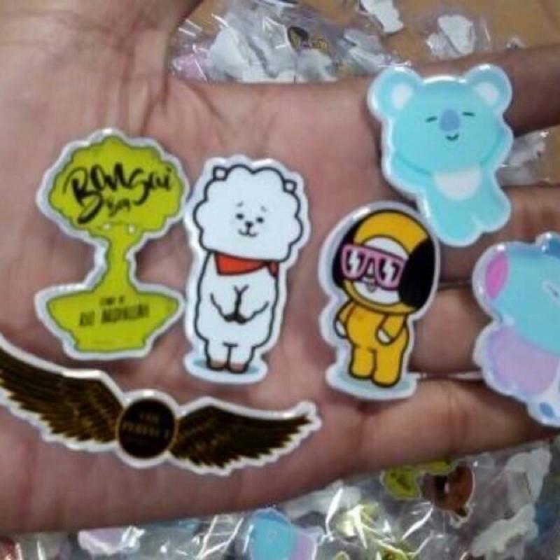 Jual pin resin akrilik custom | Shopee Indonesia