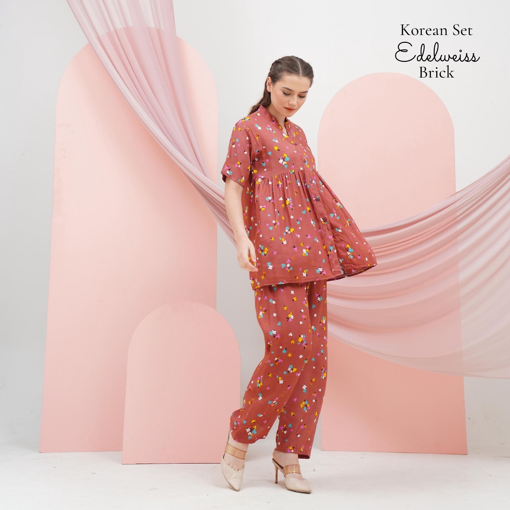 Jual Geembe.id - One Set Piyama Lengan Pendek Edelweiss | Shopee Indonesia