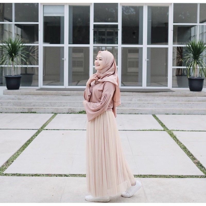 Jual rok tutu dewasa baham brokat dengan di lapisi puring di dalam ...