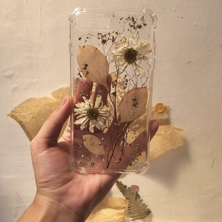 Jual 'TERLARIS' ISHWARI DRIED FLOWERS CASES BY KBITKA STUDIO (CASE ...