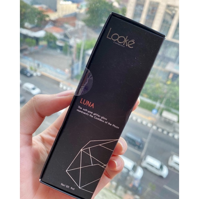 Jual Looke Holy Lip Polis ( Shade Luna ) | Shopee Indonesia