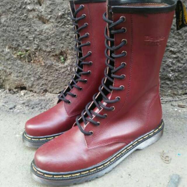 Jual sepatu docmar 12hole bahan kulit | Shopee Indonesia