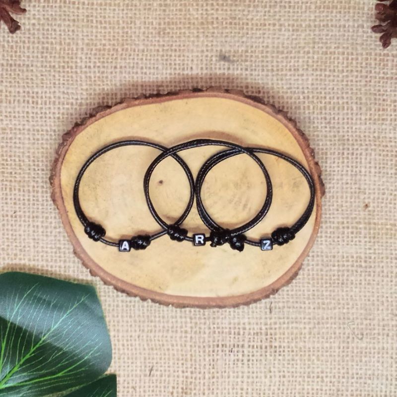 Jual Gelang Inisial Huruf Single Slide tangan handmade | Shopee Indonesia