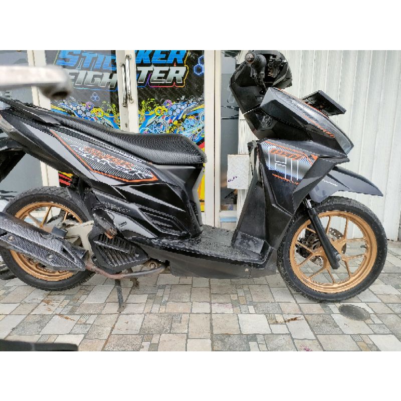 Jual STRIPING STICKER VARIO LED CLICK 125&150 2015-2017 ORANGE JUICE ...
